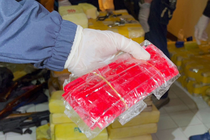 Bangkok Post - Review 5-pill drug limit