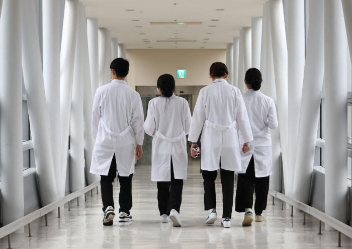 Bangkok Post - S. Korea trainee doctors stage walkout
