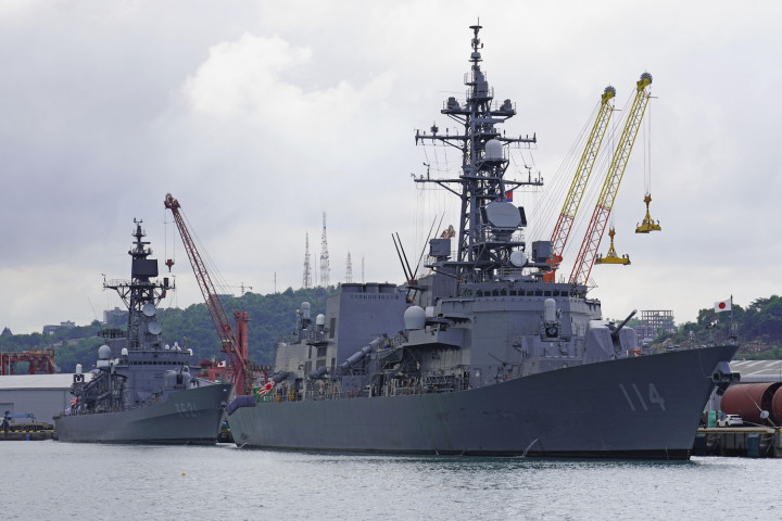 Bangkok Post - Japanese destroyers call at Cambodian port