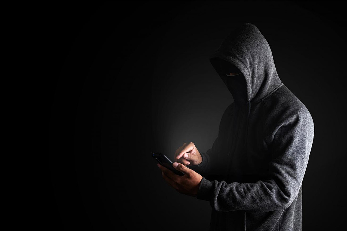 Bangkok Post Fighting Scammers