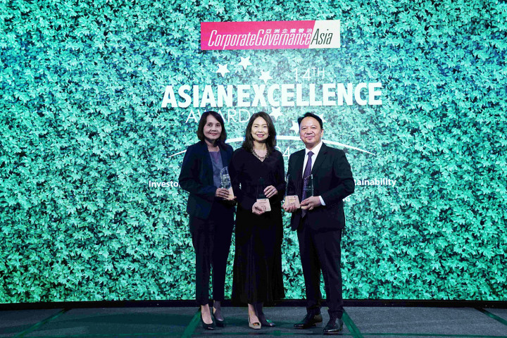 Bangkok Post - PTTOR Wins Asian Excellence Awards