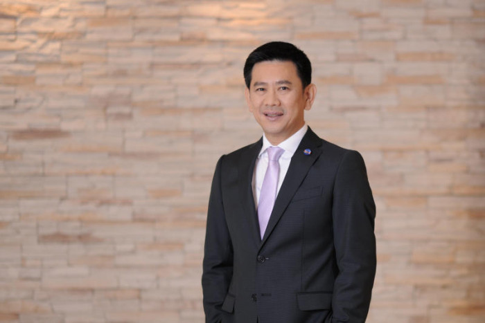 Bangkok Post King Endorses New Commerce Perm Sec Nesdc Board