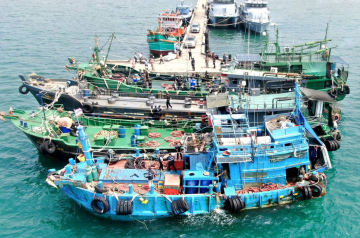 Bangkok Post - Three seized oil-smuggling boats ‘missing’