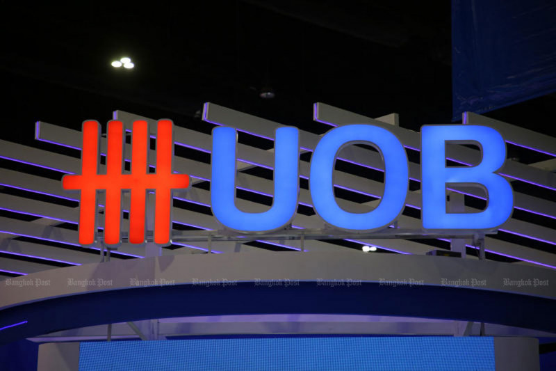 Bangkok Post - UOB waives cardholders' fees, interest