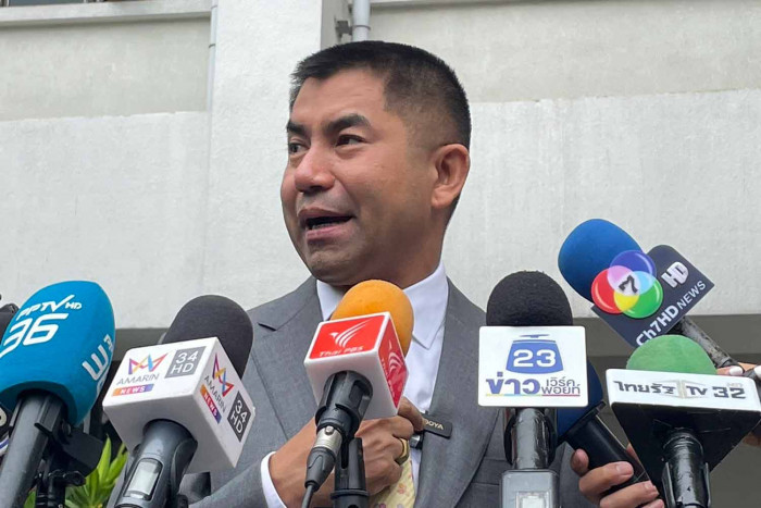 Bangkok Post - Suspended 'Big Joke' demands PM reinstate him