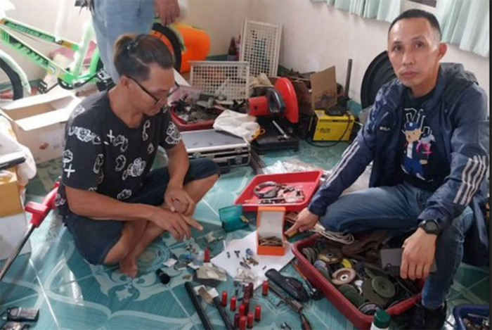 Bangkok Post - Suspected gunmaker caught with C4 explosive