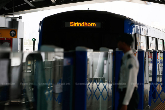 Bangkok Post - Blue Line fare hike takes effect