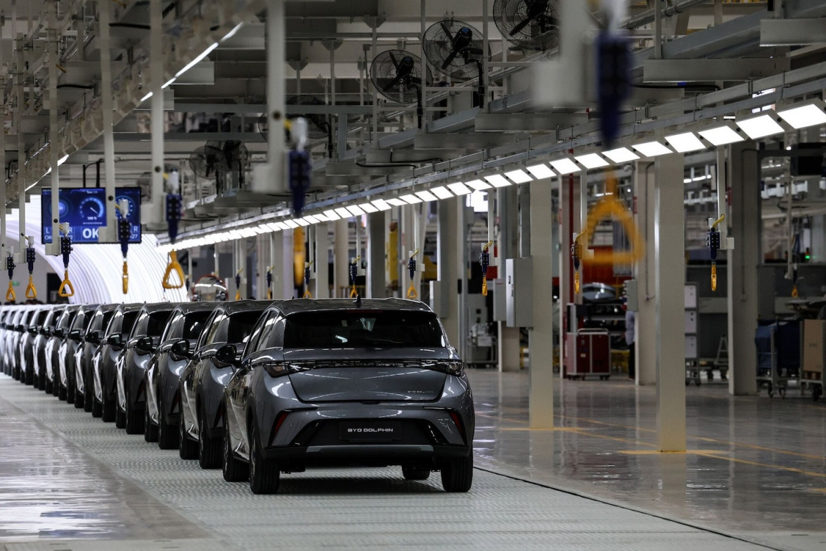 Bangkok Post - BYD acquires 20% stake in Thai dealer