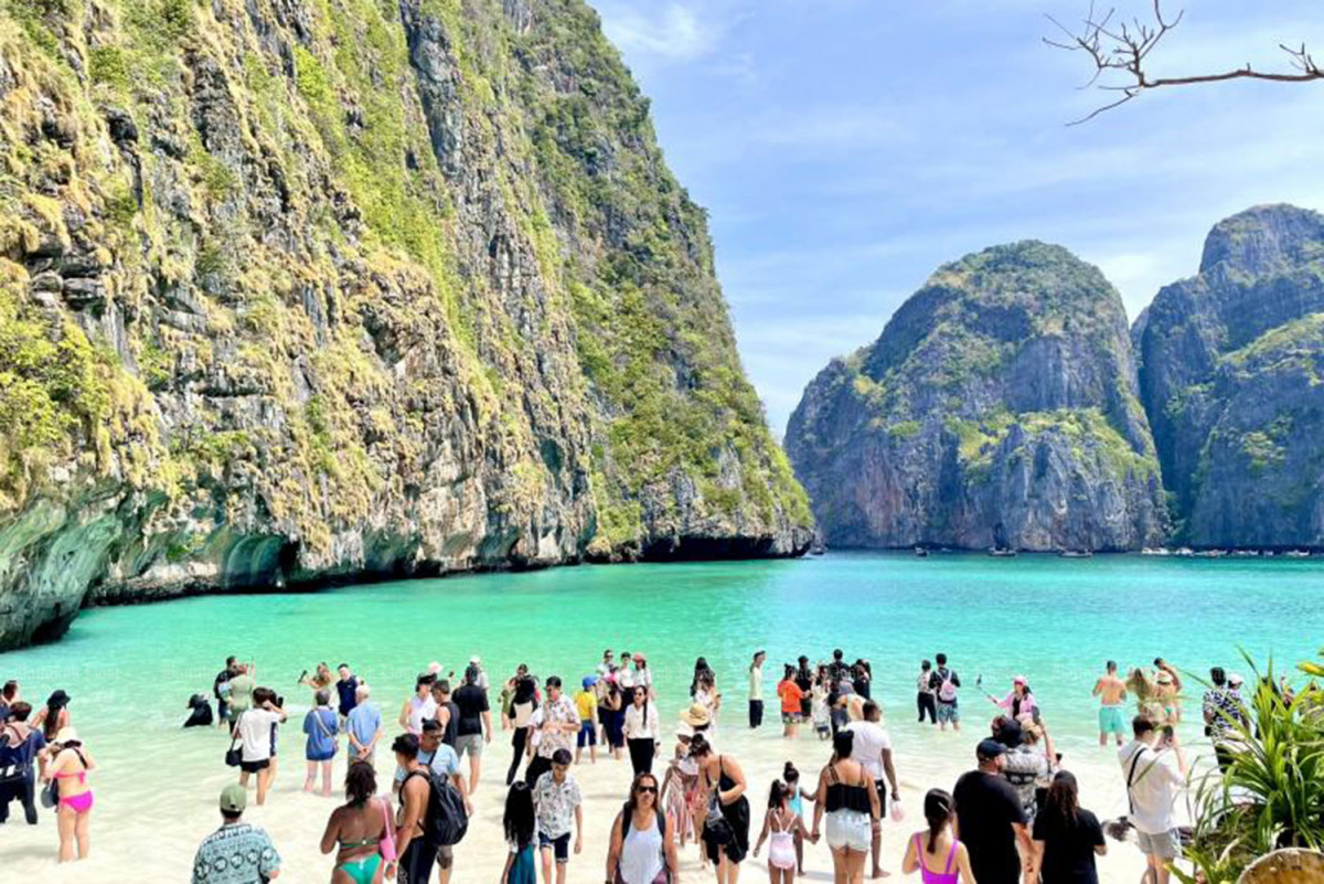 Bangkok Post - Maya Bay closing for two months for natural rehabilitation