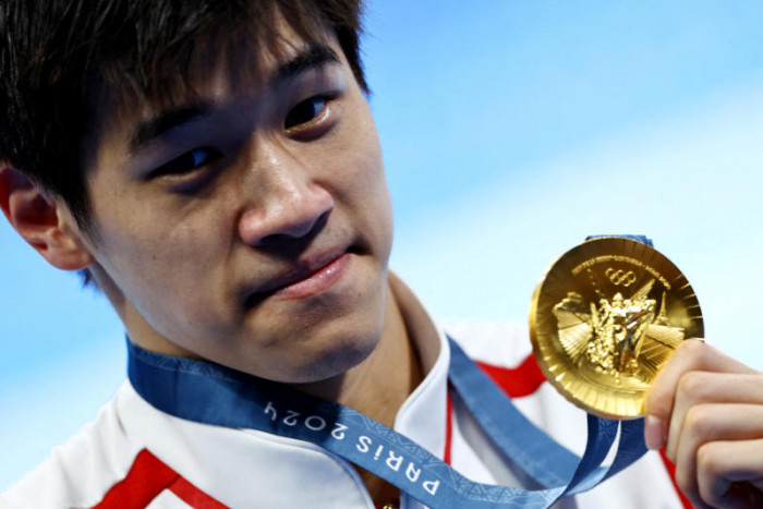 Bangkok Post - China's netizens rally around Pan after claims 100m swim ...