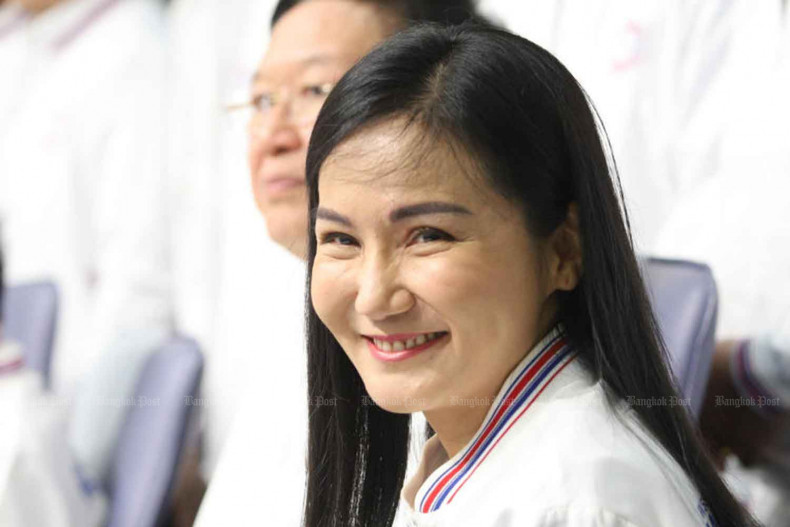 Bangkok Post - Narumon takes helm of new Kla Dharma Party