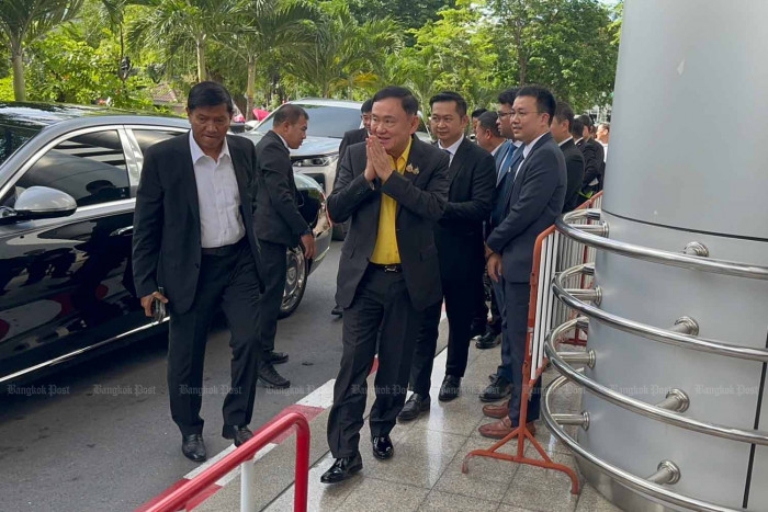 Bangkok Post - Thaksin lese majeste court case adjourned to next year