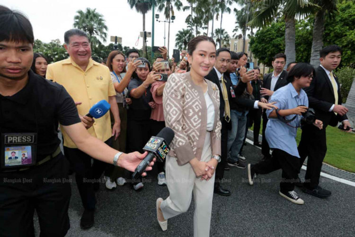 Bangkok Post - Most Thais have little confidence in govt: poll