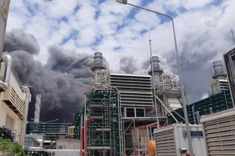 Bangkok Post - Toxic smoke alert from industrial estate fire in ...