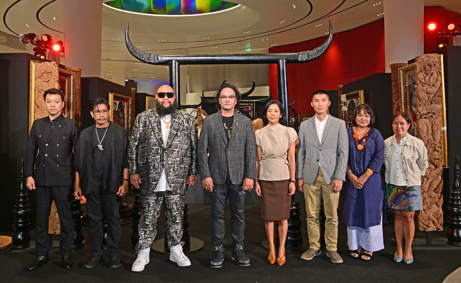 Bangkok Post - “La grotto dell’arte leggendario Thawan Duchanee”