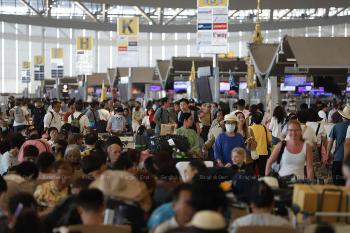 Bangkok Post - AoT reports rising air traffic