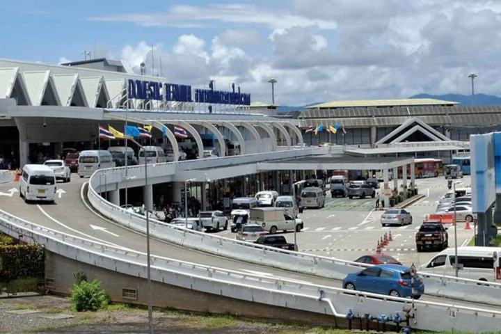 Bangkok Post - Phuket airport notches 300 daily flights