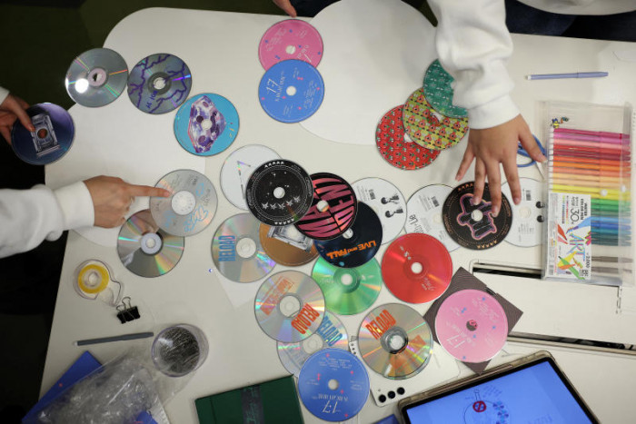 Bangkok Post - K-pop CD glut draws fire as Korea hosts plastic waste talks