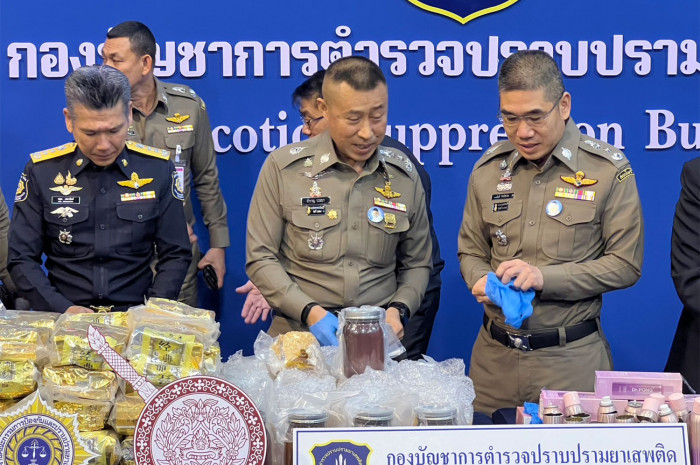 Bangkok Post - Crackdown nets drugs and weapons