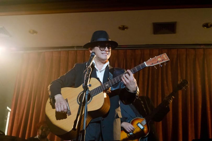 Bangkok Post - Thai rock singer 'Tik Shiro' offers just B4-5m over ...