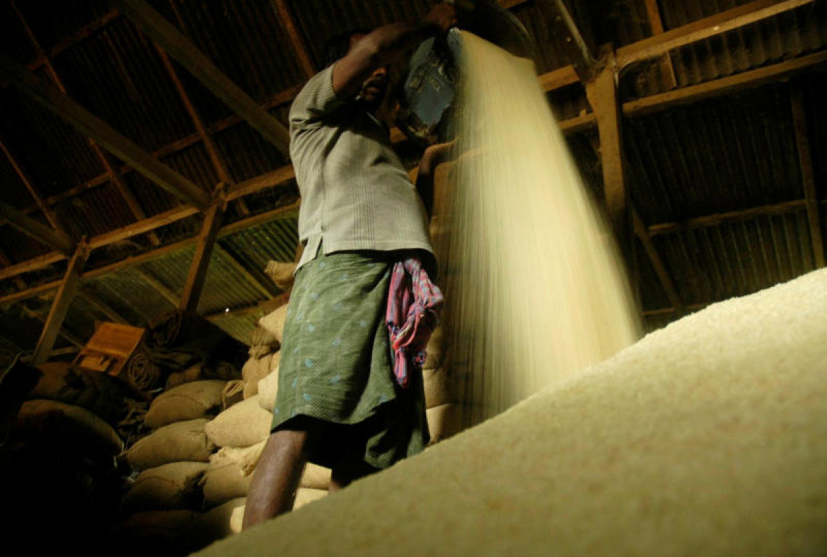 Bangkok Post - Philippine rice buyers delay 350,000 tonnes of ...