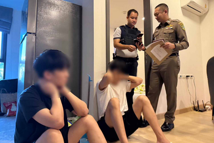 Bangkok Post - Multi-billion-baht scam gang busted