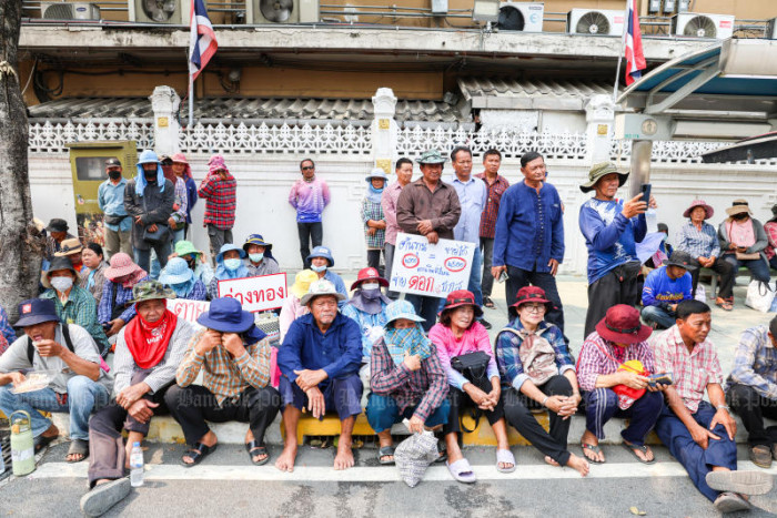 Bangkok Post - Thai farmers protest falling rice prices