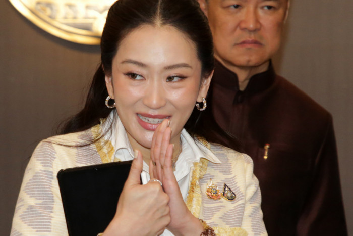 Bangkok Post - PM seeks to clarify 'honesty'