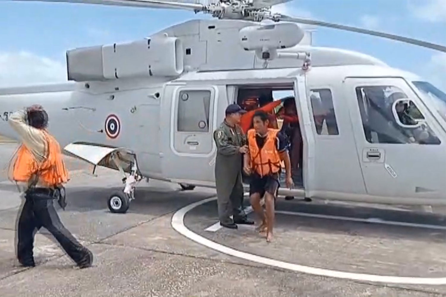 Bangkok Post - Trawler sunk by collision with ocean liner, crew rescued