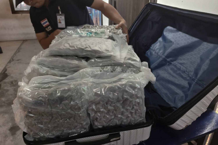 Foreigners Arrested With 144kg Of Cannabis At Samui Airport Bangkok