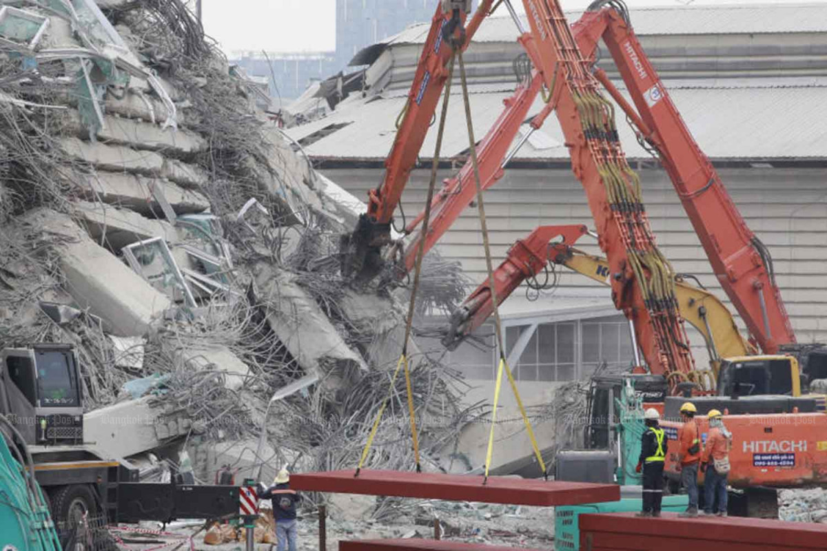 Bangkok Post - Bangkok building collapse death toll rises to 13
