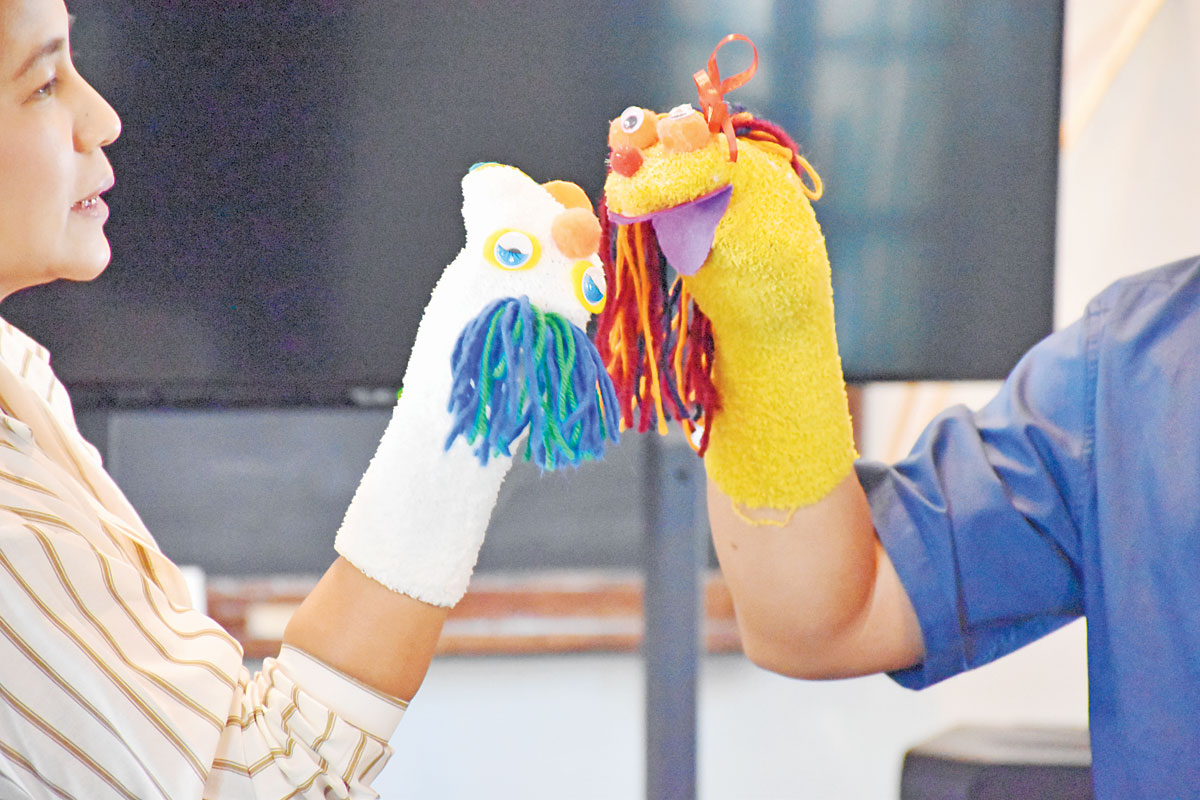 Bangkok Post - Healing with puppets