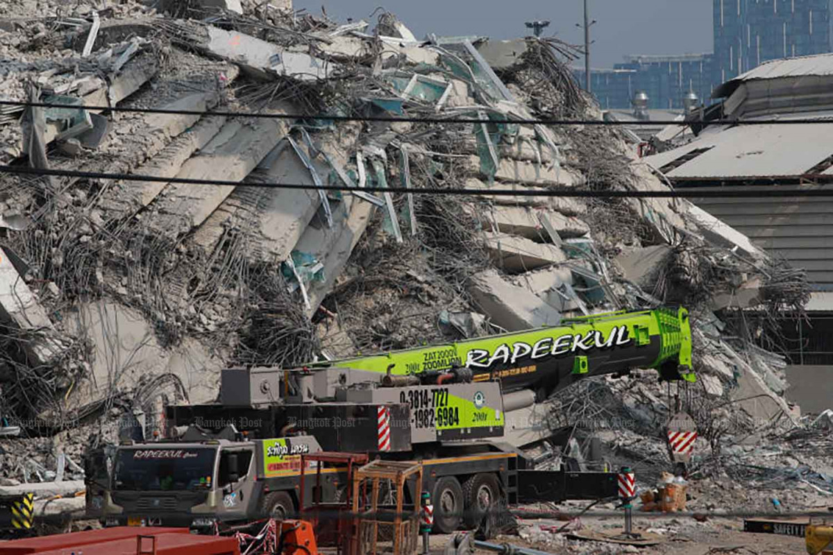 Bangkok Post - Big spending on furniture at collapsed SAO tower sparks ...