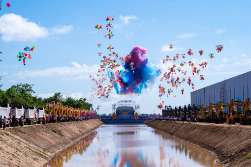 Bangkok Post - Cambodia and China commit to canal megaproject