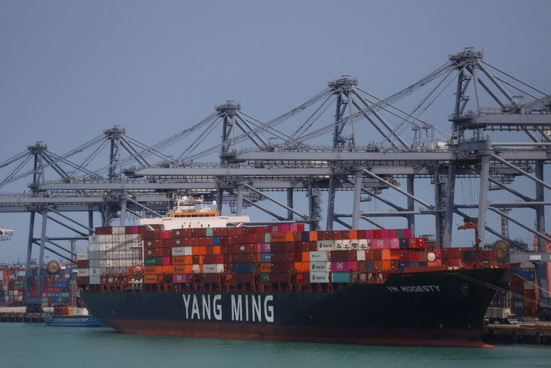 Bangkok Post - Govt fast tracks Laem Chabang Port makeover