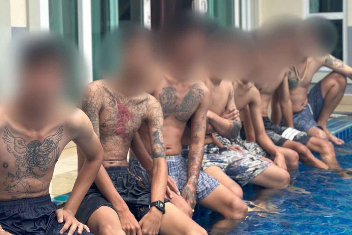 Bangkok Post - Thais, Chinese arrested in raid on scam gang
