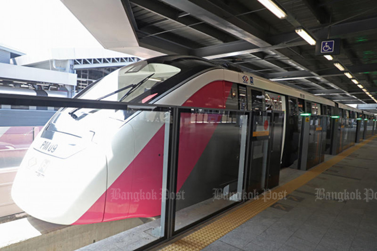 Bangkok Post - Free test rides on monorail extension to Lake Muang ...