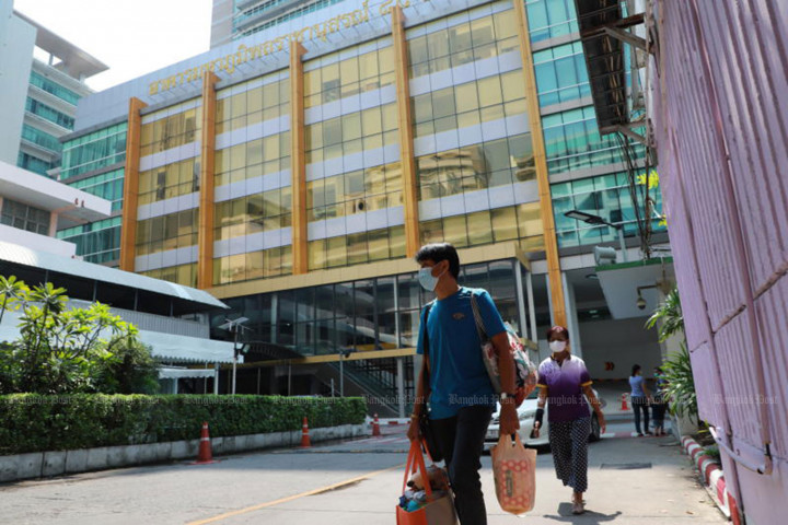 Bangkok Post - Minister raises concerns in case against three Thaksin doctors