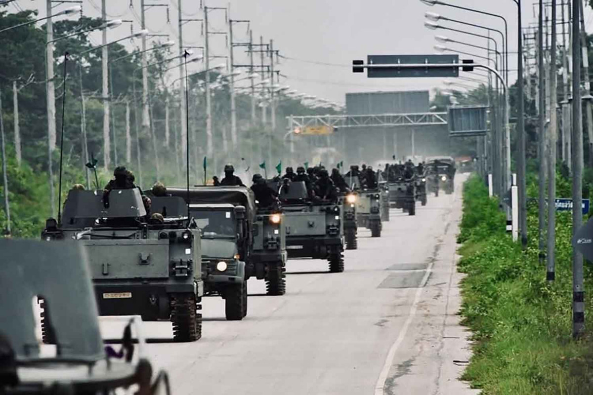 Bangkok Post - Army 'ready' but Thailand seeks peaceful solution on ...