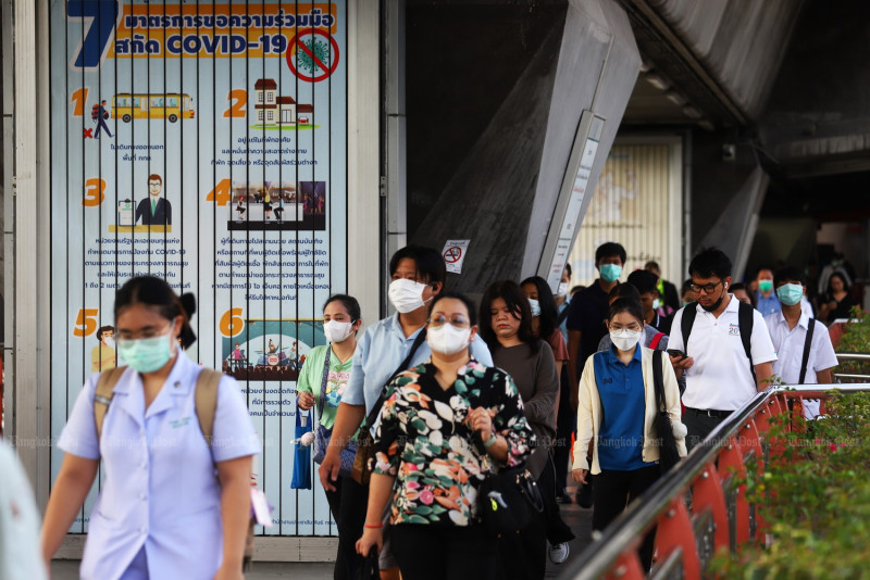 Bangkok Post - DDC reports over 374K Covid cases