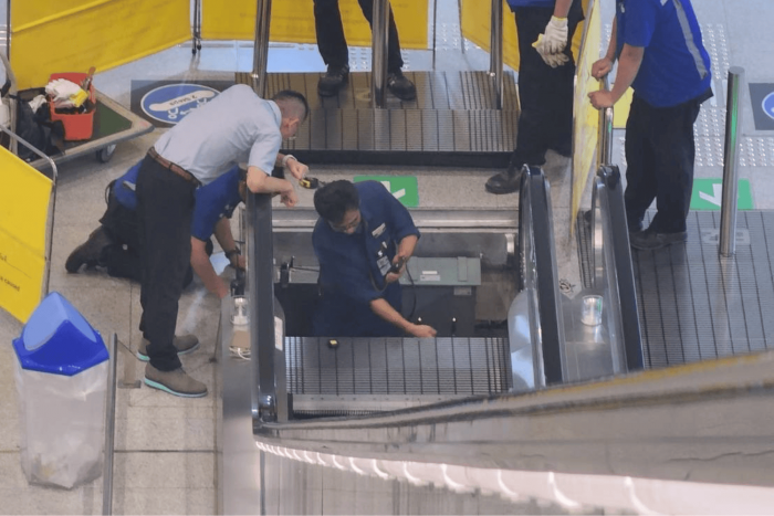 Bangkok Post - Suvarnabhumi Airport escalator malfunction causes panic, no injuries