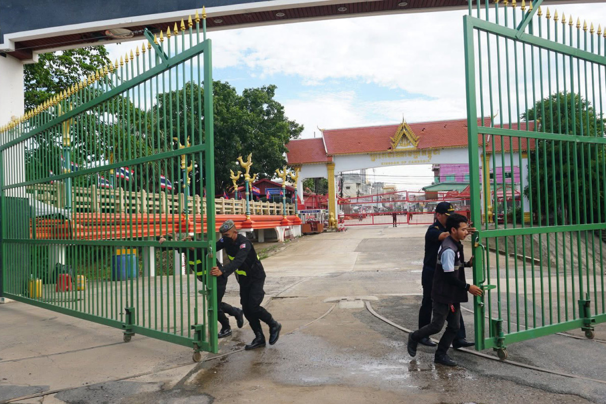 Bangkok Post - Cambodian border provinces prepare for return of workers ...