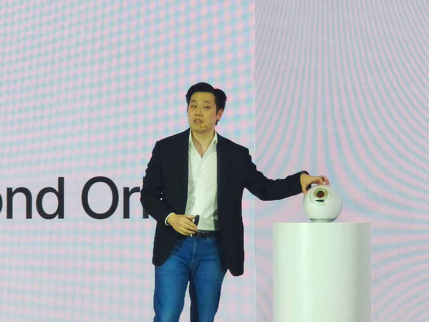 Bangkok Post - 'Tools for Humanity' expands Thai human verification