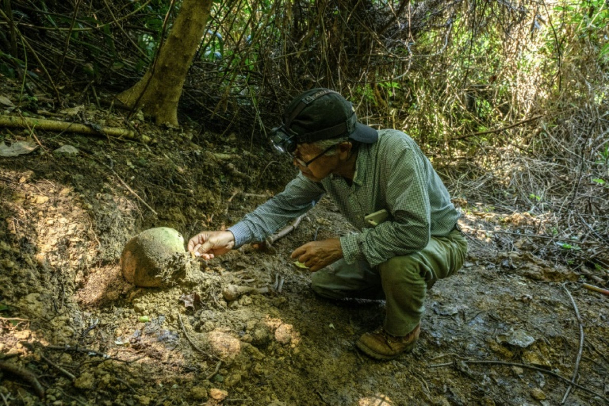 Bangkok Post - Bone collectors: searching for WWII remains in Okinawa