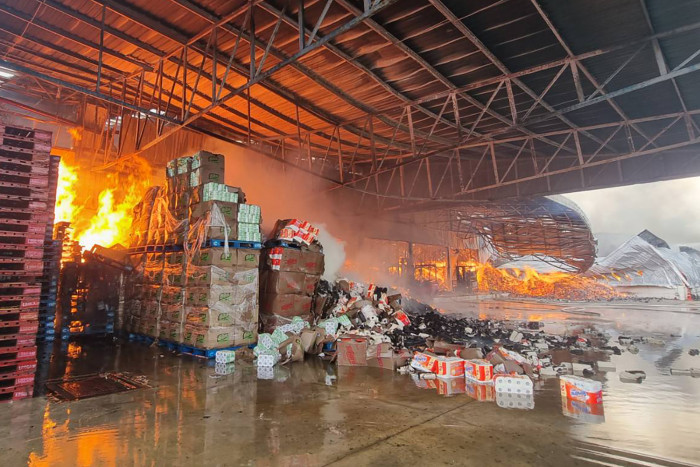 Bangkok Post - Workers injured, missing as paper factory burns in Saraburi