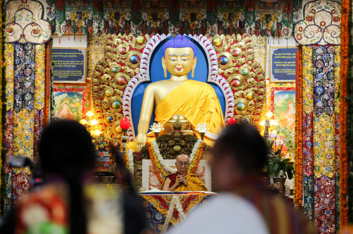 Bangkok Post - Dalai Lama 'hopes to live beyond 130 years'