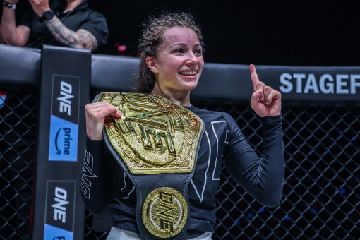 Bangkok Post - ONE Championship releases Danielle Kelly, four MMA ...