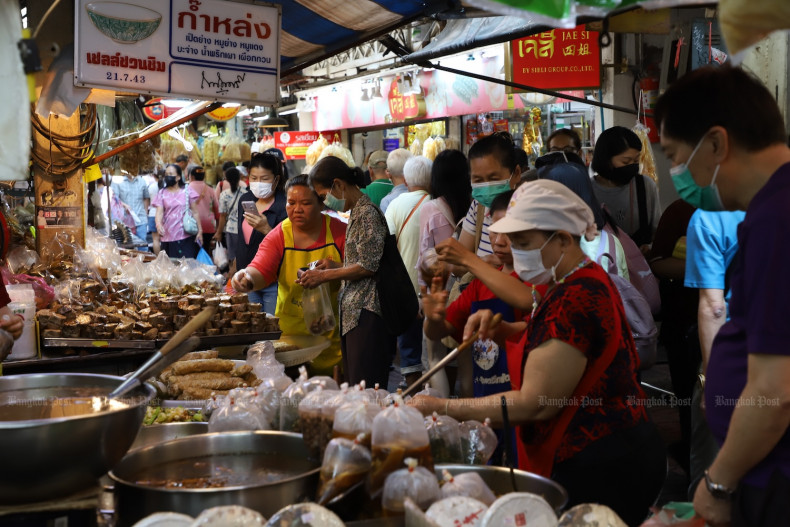 Bangkok Post - Thai consumer confidence slips further