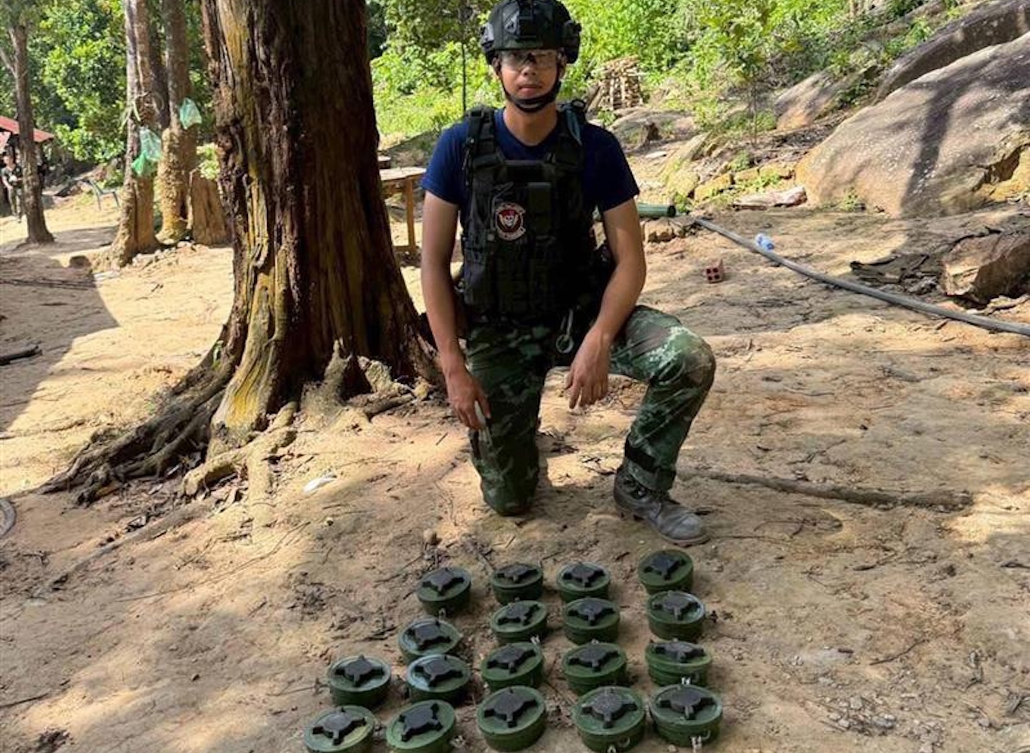 Bangkok Post - Three soldiers injured in mine blast near Thai-Cambodian ...
