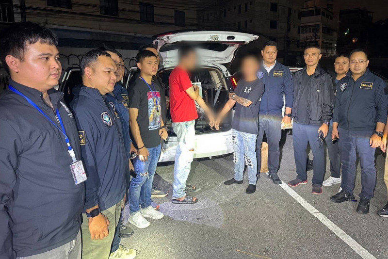 Bangkok Post - Thai drivers for Chinese-led mobile phishing gang arrested